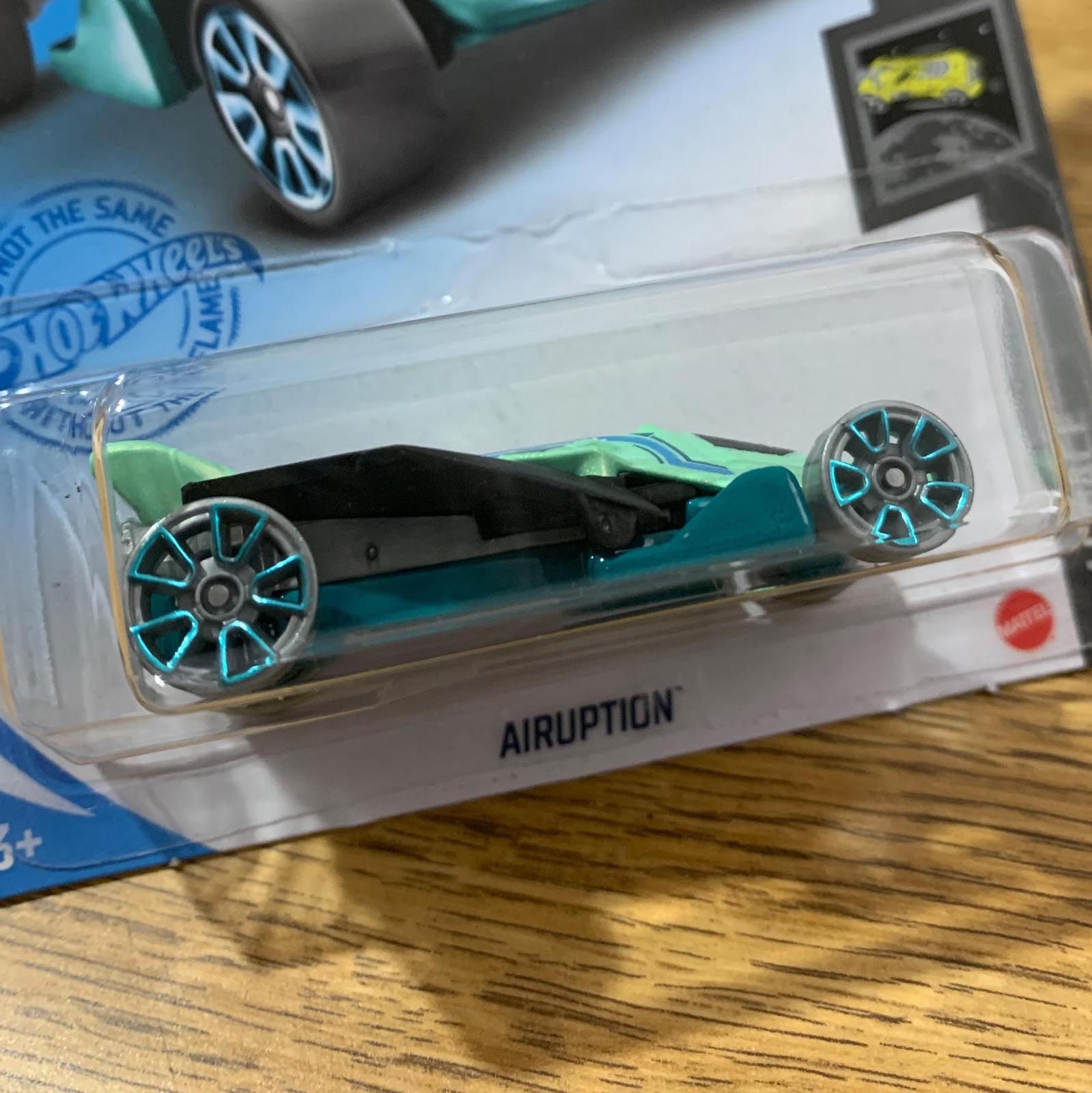 Hot Wheels - Airuption - GRY74 - Ri Happy