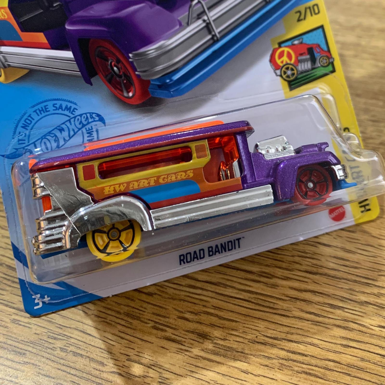 Hot Wheels - Road Bandit - GTC31 - Ri Happy