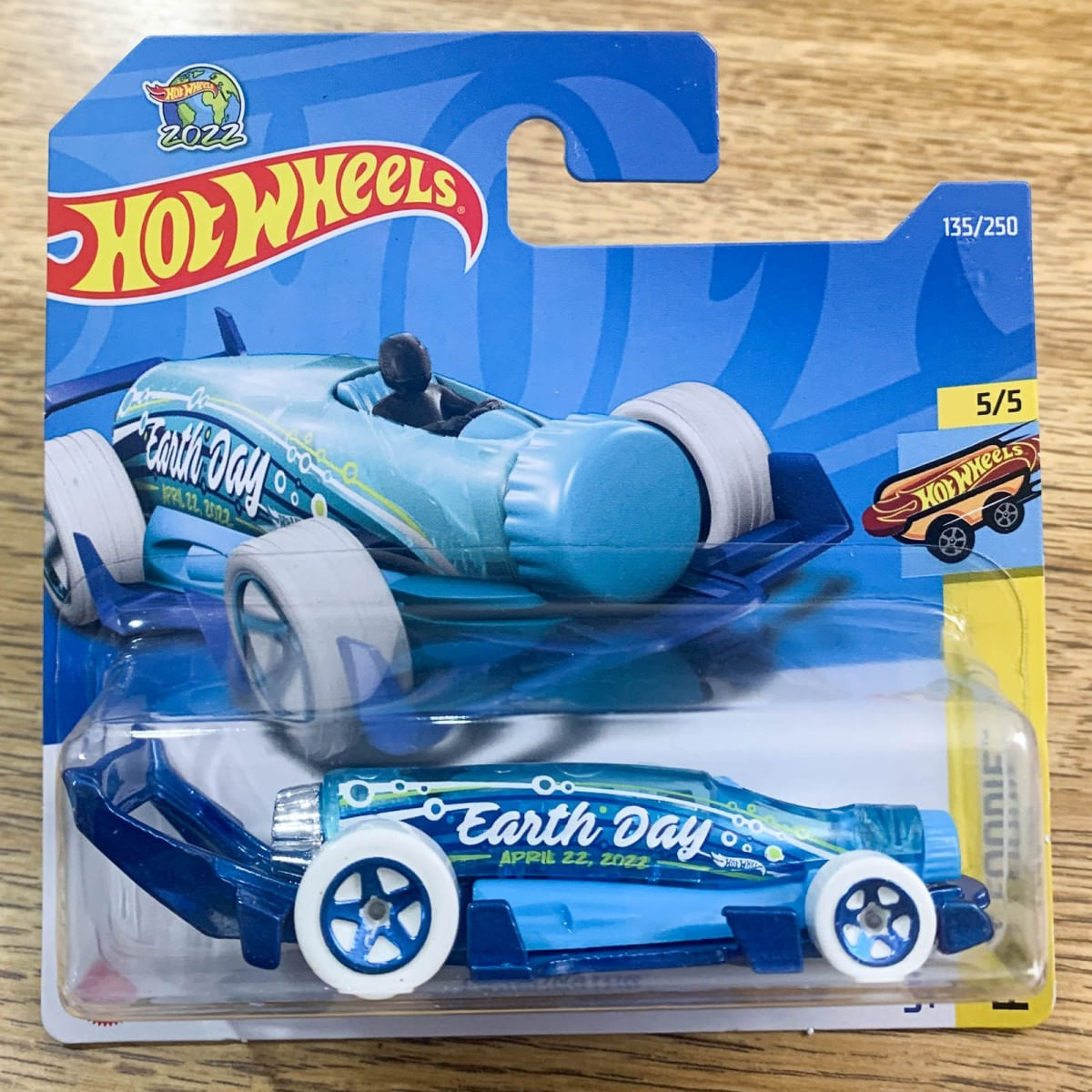 Hot Wheels - Carbonator - HCX33 - Ri Happy