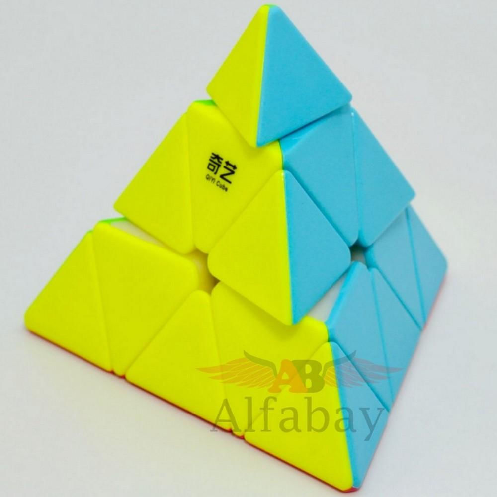 Cubo Mágico Profissional Pyraminx Qiyi Qiming Stickerless