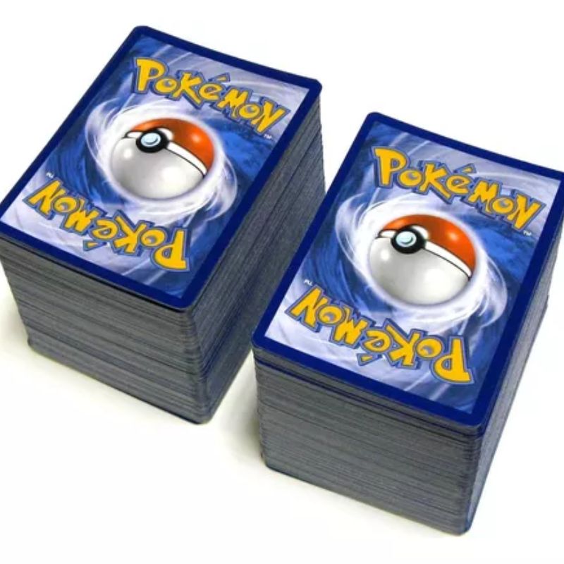50 Cartas Pokémon Originais com 2 Reverse Foil
