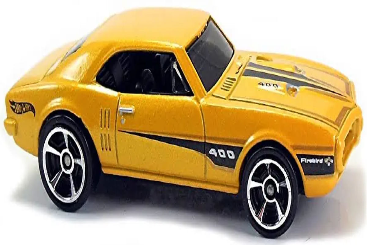 Hot Wheels Muscle Mania - ? Pontiac Firebird 400 - Ri Happy